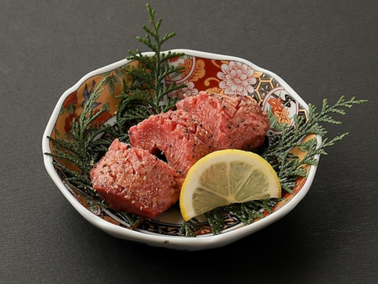 Yakiniku Tan To Harami Umeda-ten / 焼肉 タンとハラミ。 梅田店 | Japan Food Guide ...